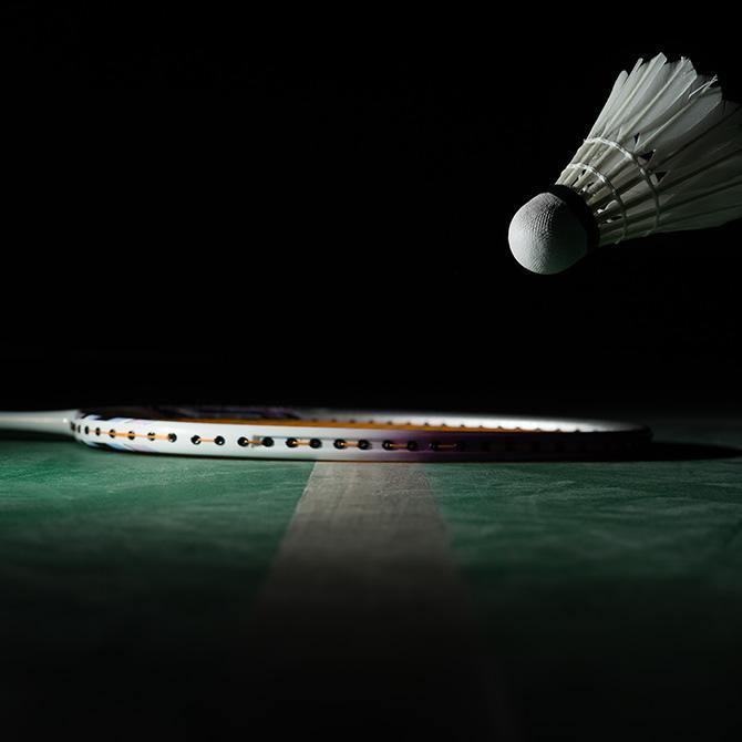 WHICH BRAND IS THE BEST FOR BADMINTON RACKETS | badminton racket review