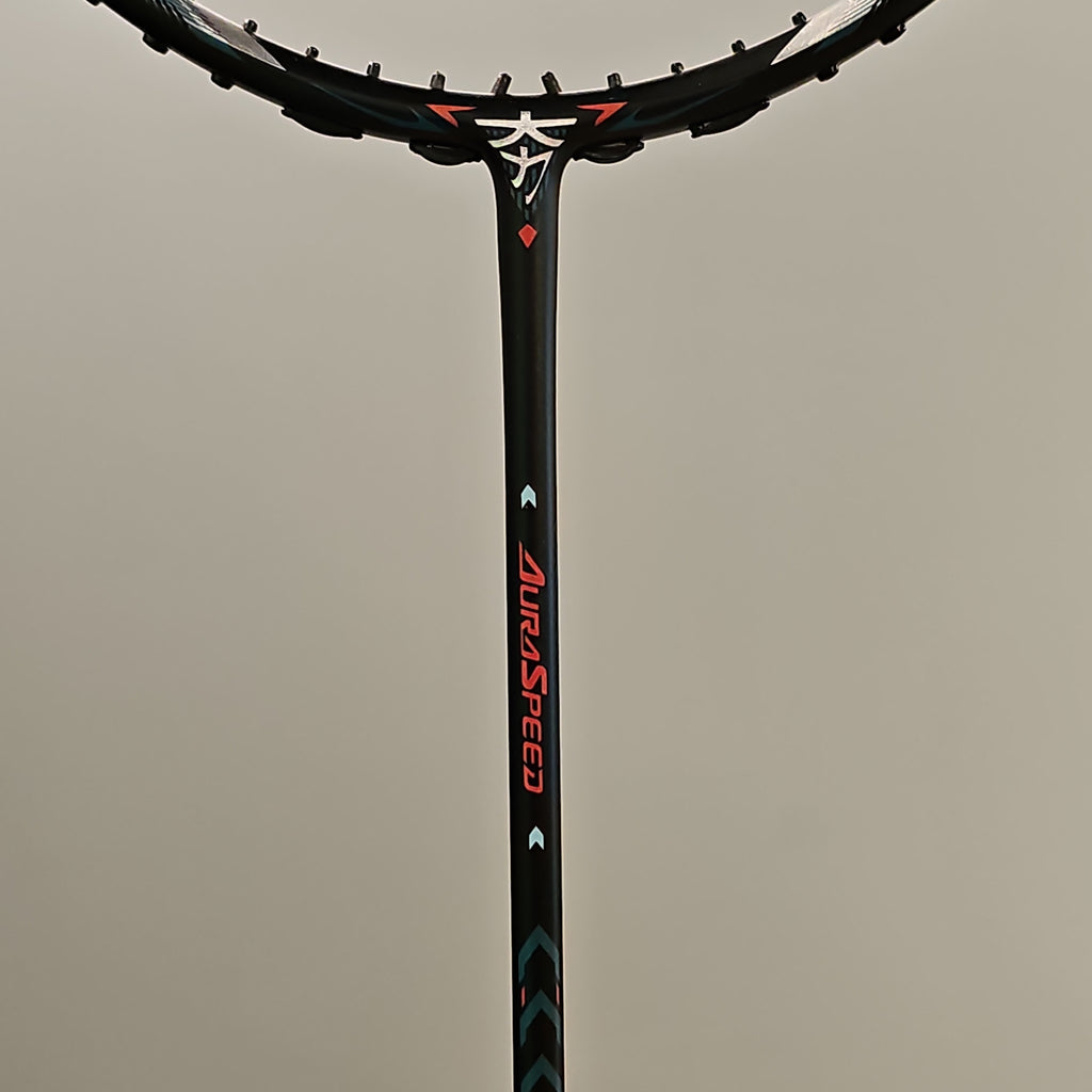 Victor Auraspeed Hang U Badminton Racket | badminton racket review