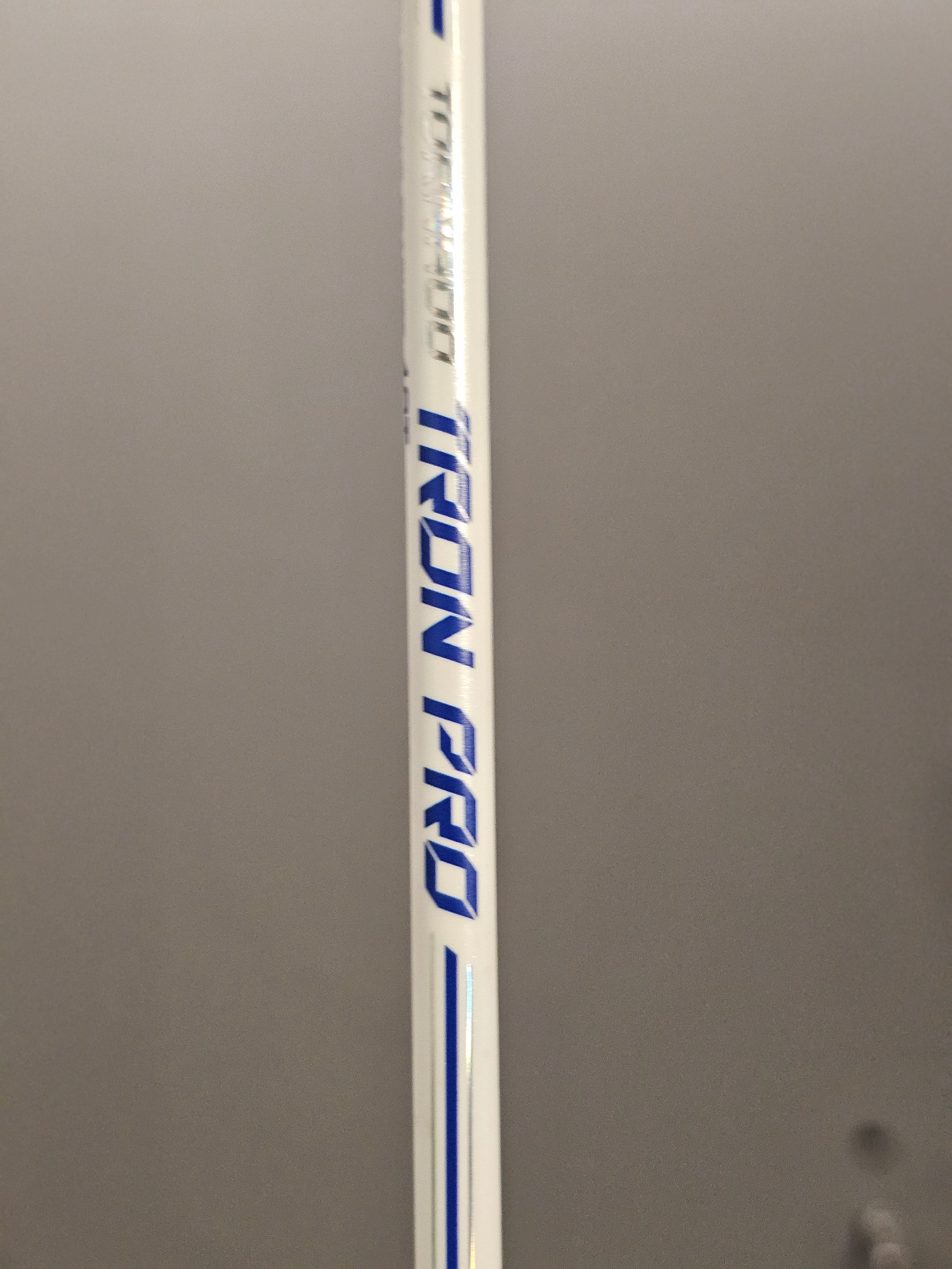 Maxx Sports Tornado Tron Pro 4u Badminton Racket | badminton racket review