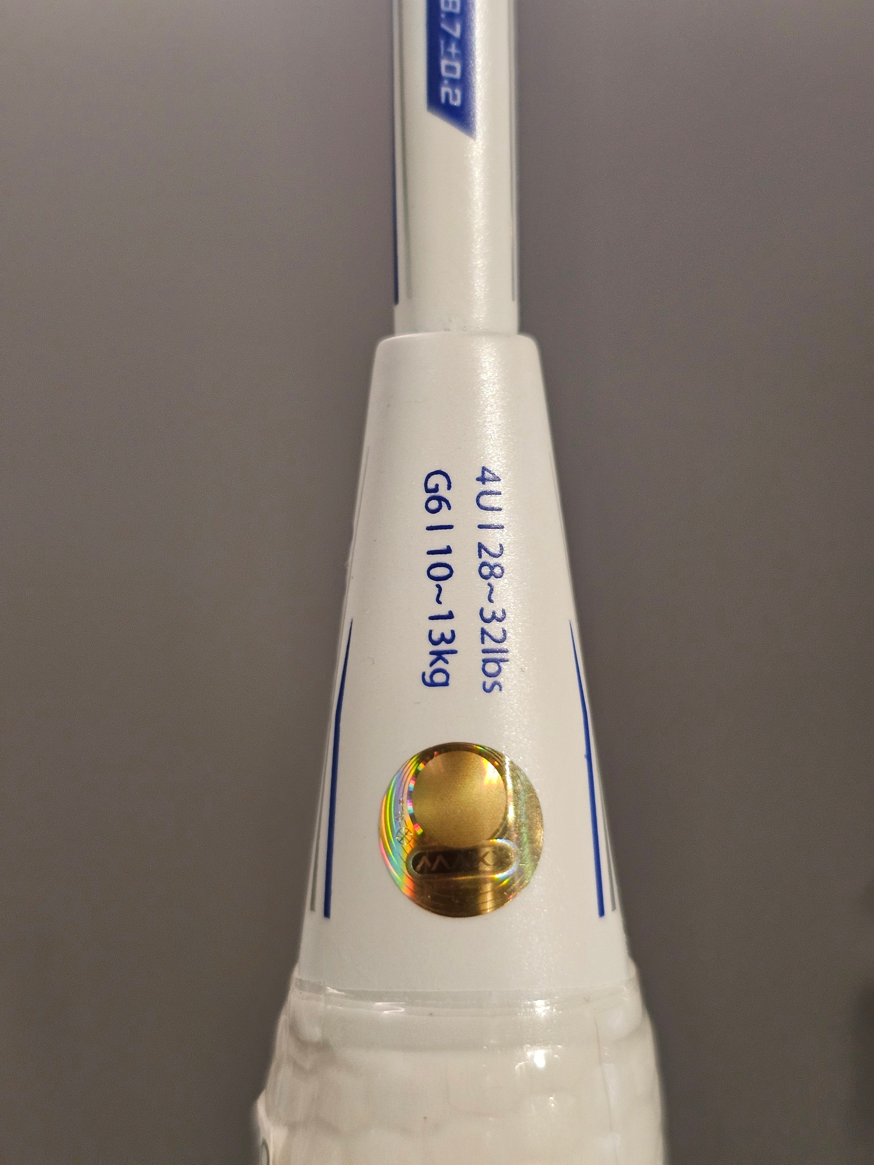 Maxx Sports Tornado Tron Pro 4u Badminton Racket | badminton racket review