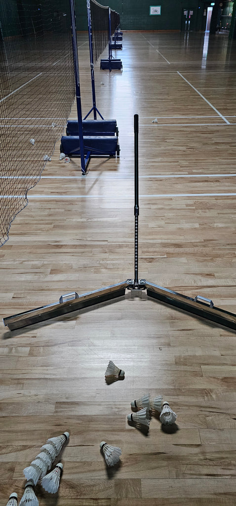 Shuttle broom, shuttle collector, coaching accessory - SOLID BUILD ...