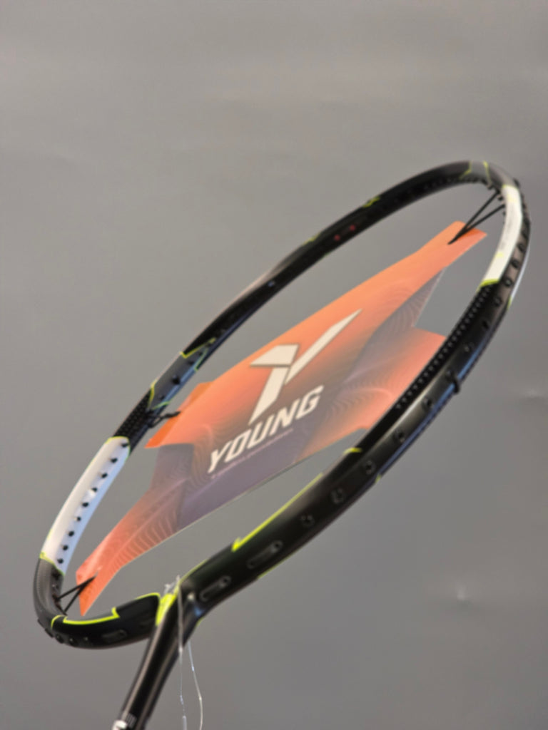 YangYang/Young Wing Light 73 Badminton Racket 6u | badminton racket review
