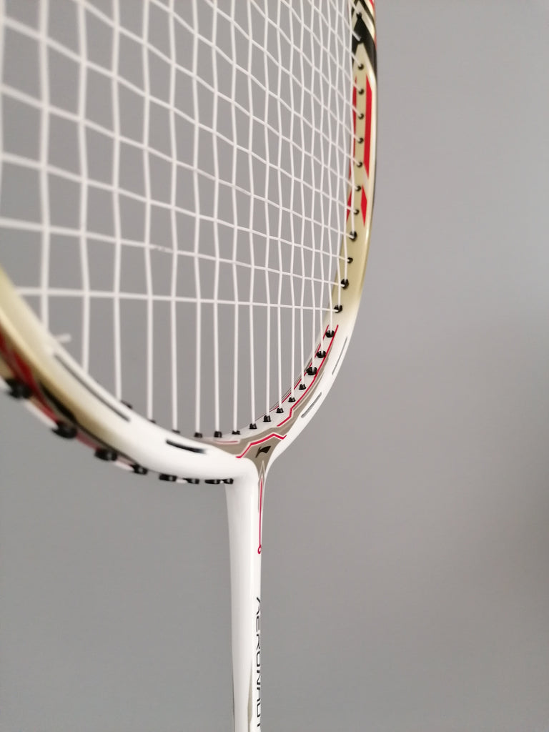 Li-Ning Aeronaut 9000 Badminton Racket | badminton racket review