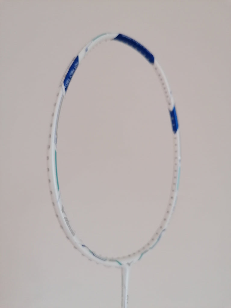 Mizuno Altius 03 Power Badminton Racket | badminton racket review